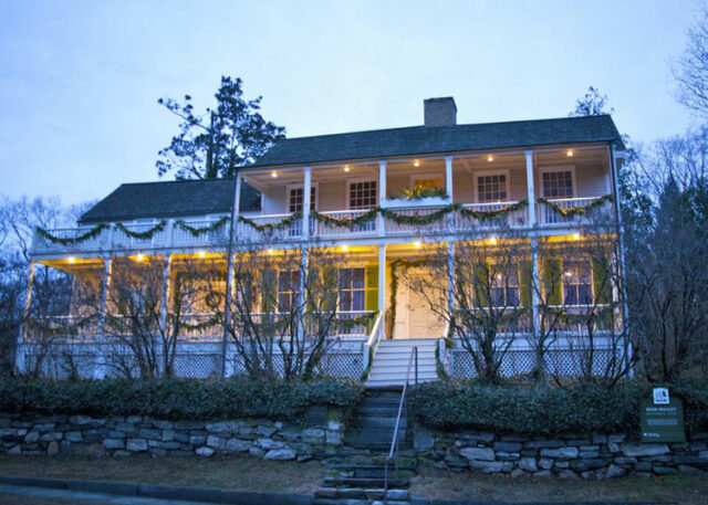 18 Best & Fun Things To Do In Greenwich (CT) | Travel Around