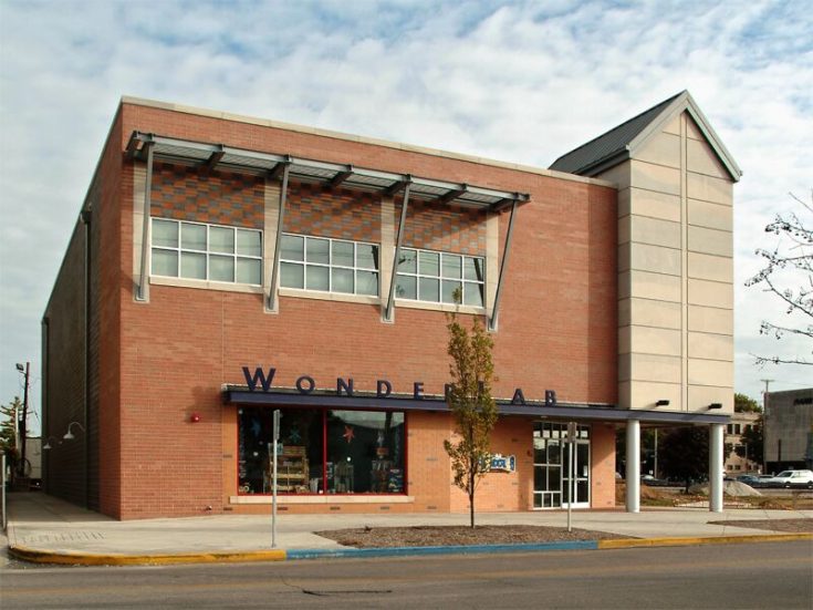 21 Best & Fun Things To Do In Bloomington (IN) - Travel Around Places