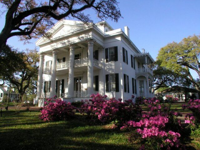 17 Best & Fun Things To Do In Natchez (Mississippi) | Travel Around