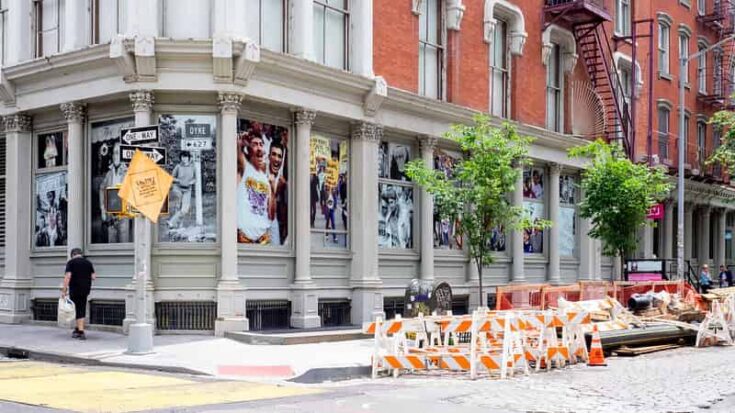 23 Best & Fun Things To Do In SoHo (NYC) - Travel Around Places