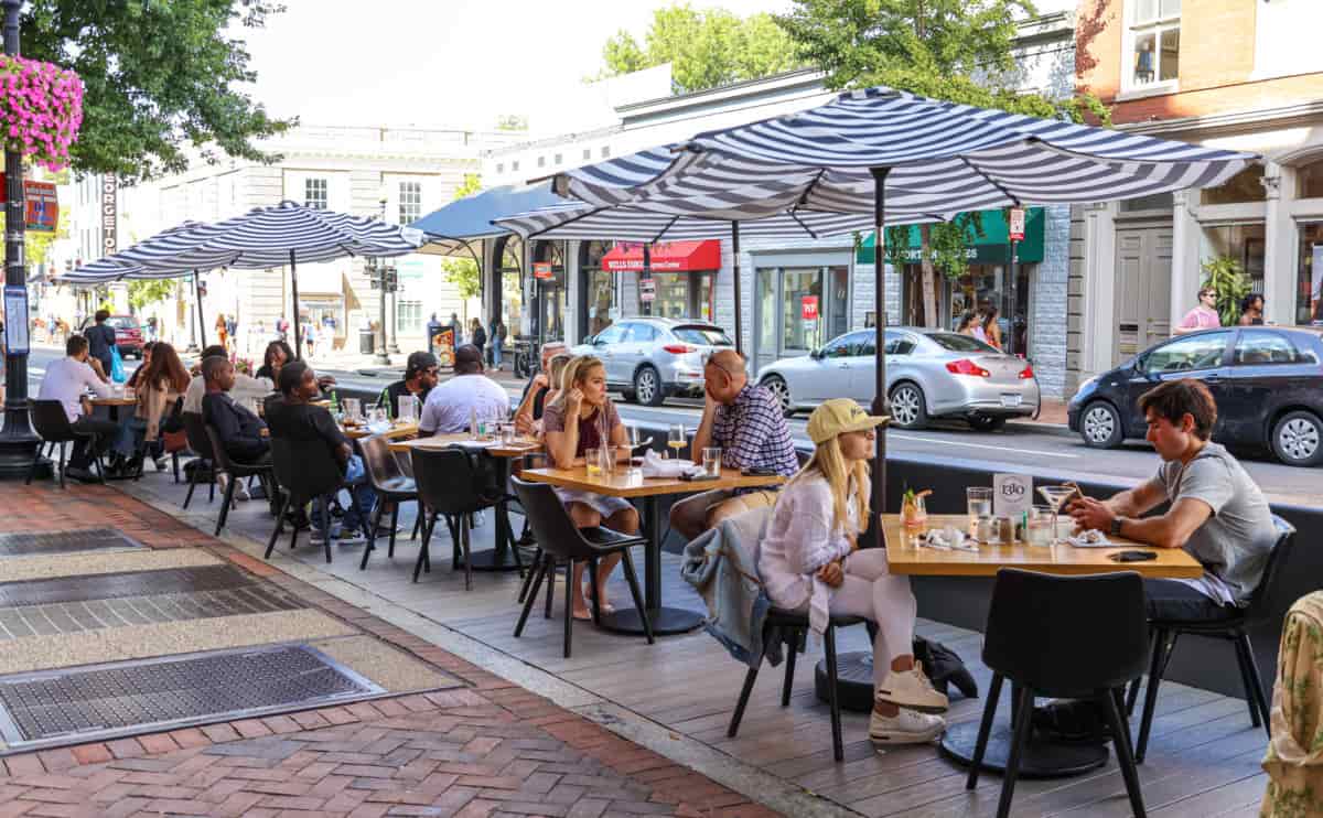 16 Best Restaurants in Georgetown DC You Shouldn't Miss