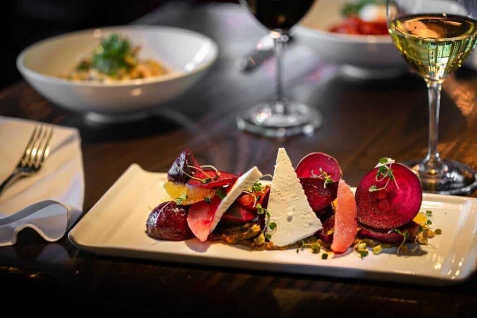 20 Great Downtown Asheville Restaurants (For First Timer!)