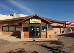 25 Best Restaurants in Cheyenne WY to Visit (For First Timer!)