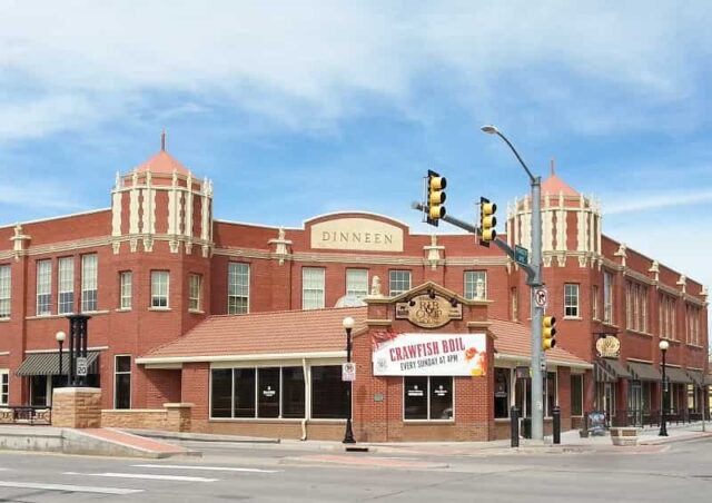 25 Best Restaurants in Cheyenne WY to Visit (For First Timer!)