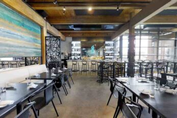 24 Best Restaurants in Fells Point - Baltimore (For First Timers!)