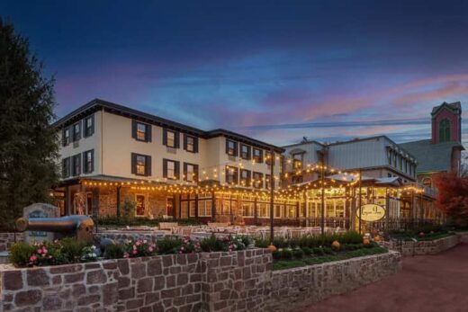 24 Best Restaurants in New Hope PA (For First Timers!)