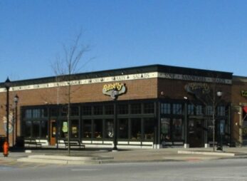 21 Best Downtown Naperville IL Restaurants You Shouldn't Miss