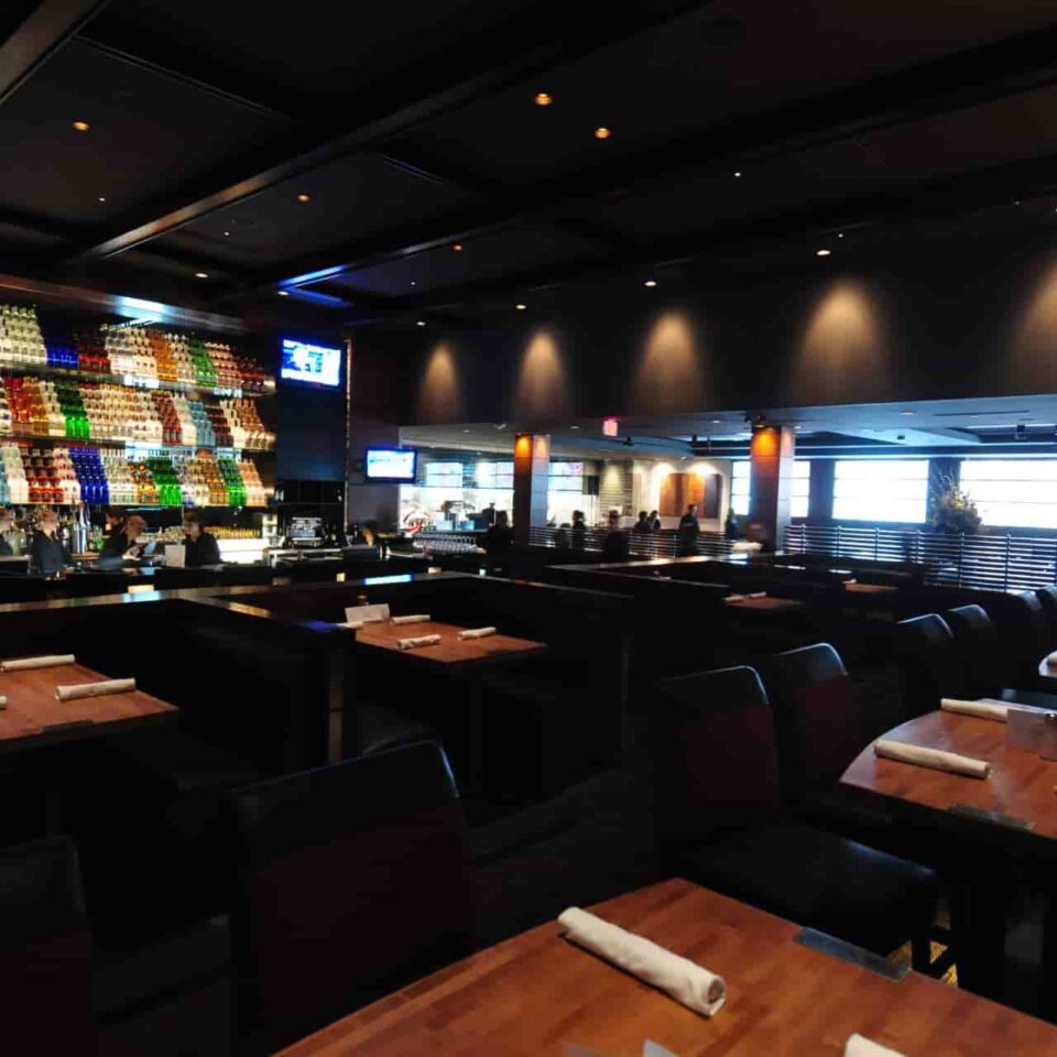 21 Best Downtown Naperville IL Restaurants You Shouldn't Miss