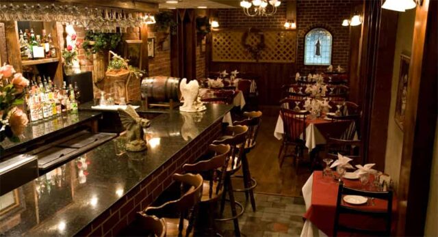 23 Cant-Miss Best Restaurants in Norfolk Virginia